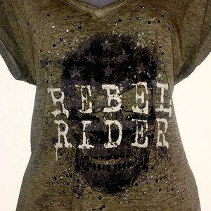 Rock & Republic | Tops | Rock Republic Skull Dolman Tee | Poshmark